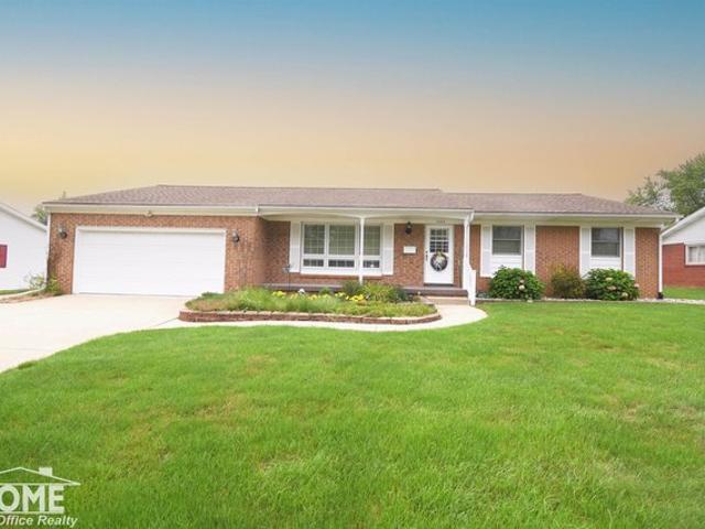 1005 Krust Dr, Owosso, MI 48867