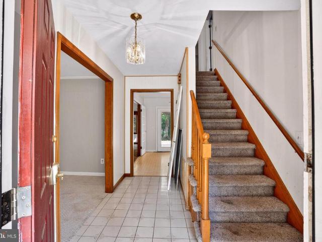 1005 Lantern Hill Court