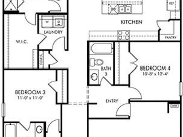 1005 Lauryn Oak Loop