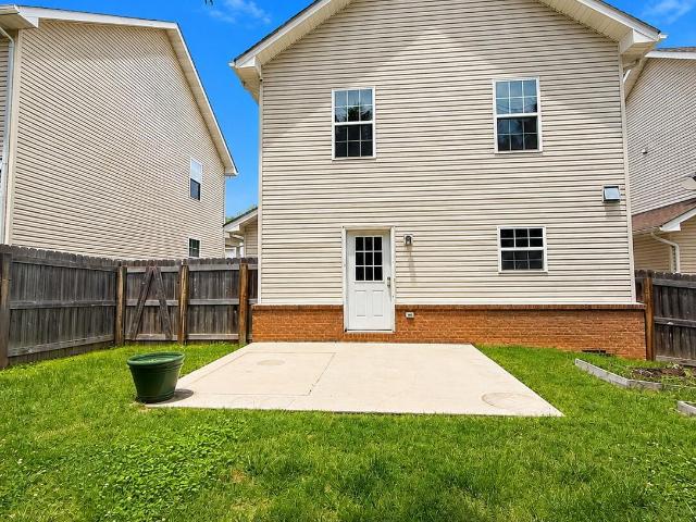 1005 Lennox Circle
