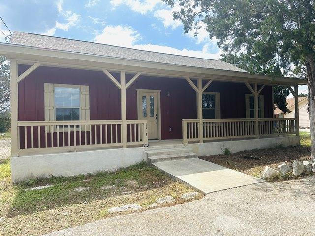 1005 Live Oak Dr, Spring Branch, TX 78070