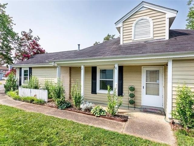 1005 Plum Ct, Newport News, VA 23608