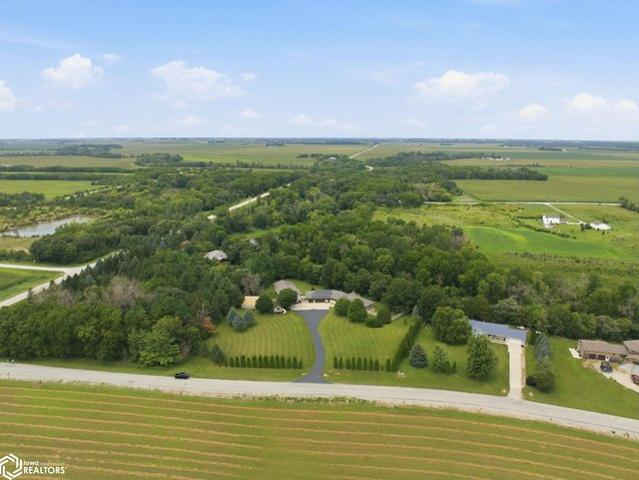 1005 Prairie View Pl, Rockford, IA 50468