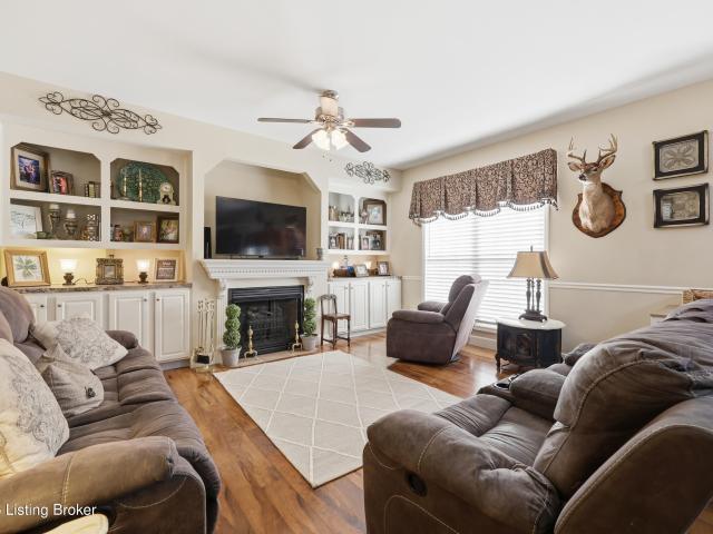 1005 Running Brook Dr