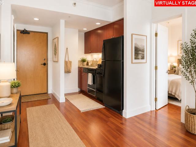 1005 sw park ave # 703