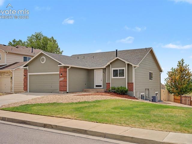 1005 Scarlet Oak Drive