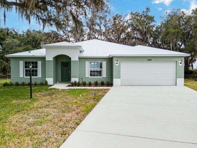 1005 SE 14th Ct, Okeechobee, FL 34974