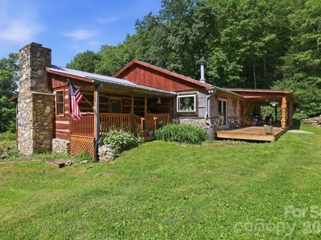 1005 Smith Creek Rd, Mars Hill, NC 28754