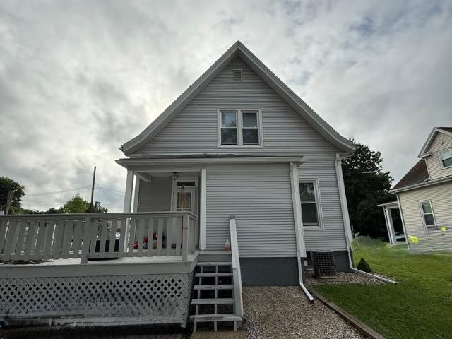 1005 South Center Street