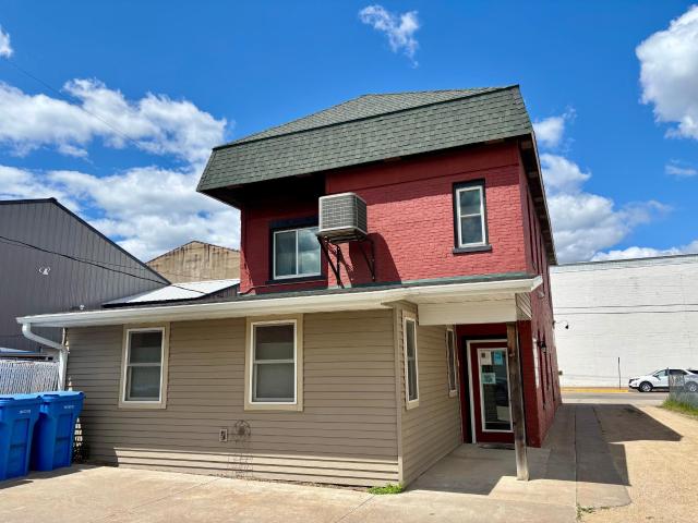 1005 W 5th Street