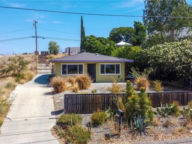 1005 W Sumner Ave, Lake Elsinore, CA 92530