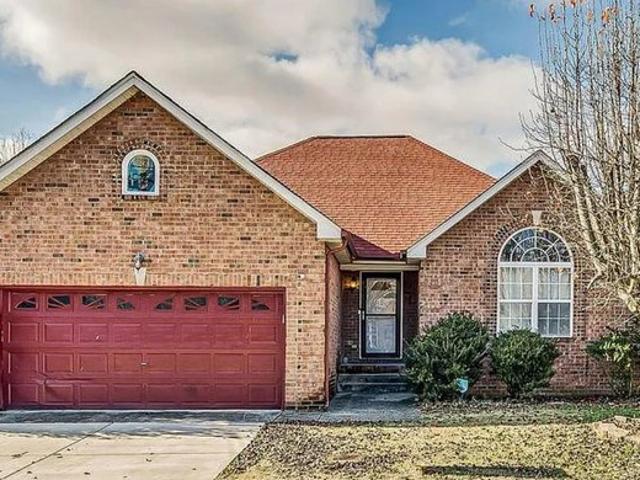 1005 Waverunner Dr, Nashville, TN 37217