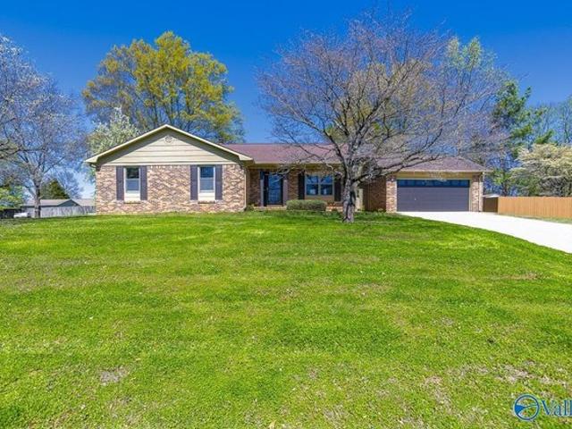 1005 Wood Cir, Madison, AL 35758