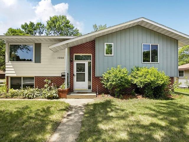 1005 25th Ave N, Saint Cloud, MN 56303