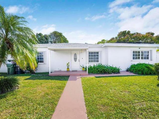 10060 SW 171st St, Miami, FL 33157