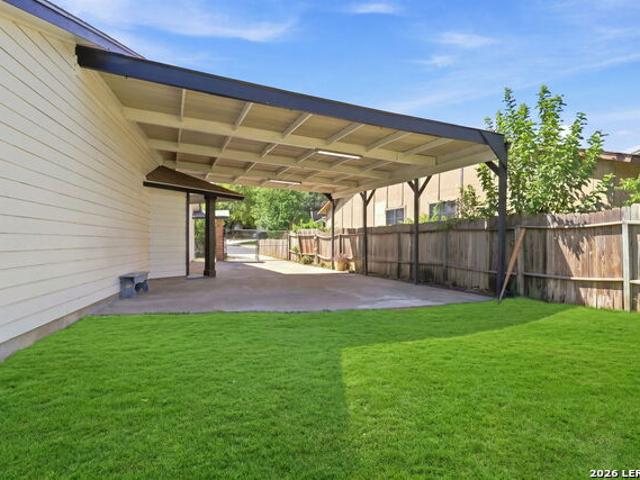 10064 Spruce Ridge