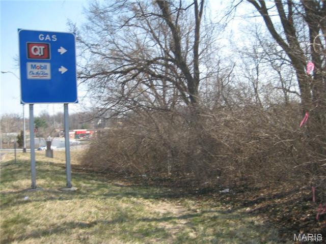 10066 Big Bend Rd, Crestwood, MO 63126 | MLS #25005