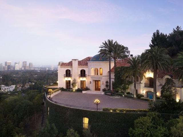 10066 Cielo Dr, Los Angeles, CA 90210