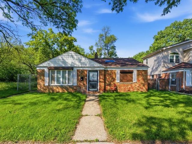 10066 S Van Vlissingen Rd, Chicago, IL 60617