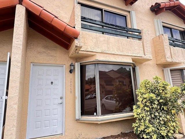 10068 SW 77th Court Cv Unit Dadeland, Miami, FL 33156