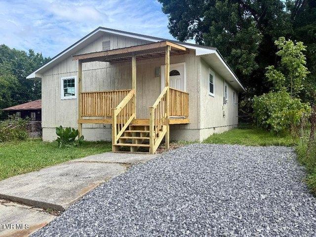 1006 Minton Pl, Kingsport, TN 37660