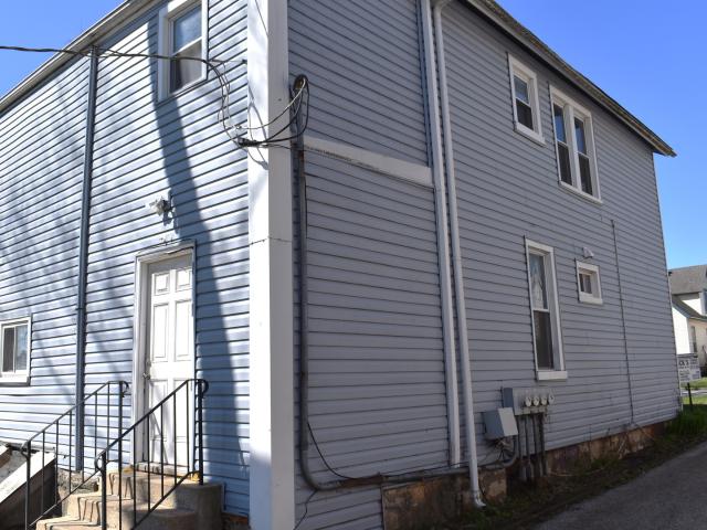 1006 N Hickory Street