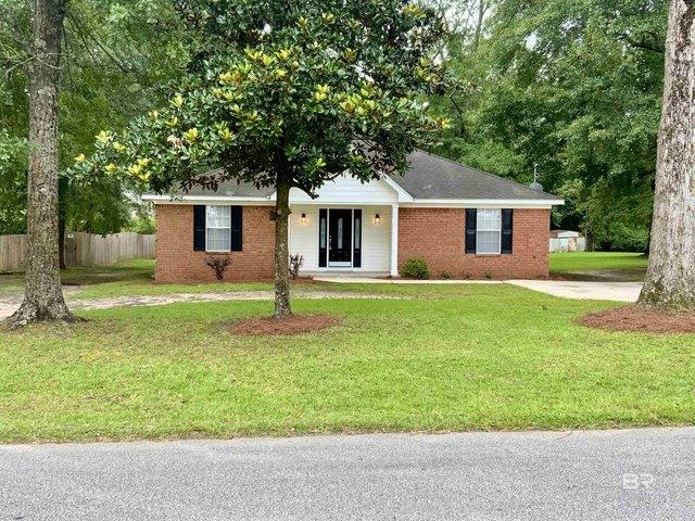 1006 Newport Pkwy, Bay Minette, AL 36507