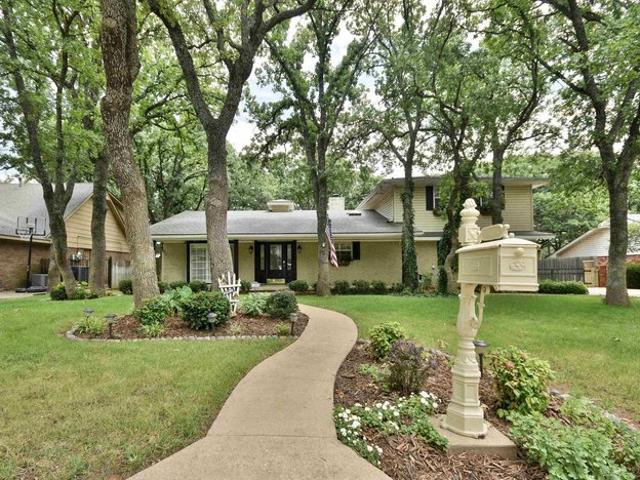 1006 Oakview Dr, Duncan, OK 73533