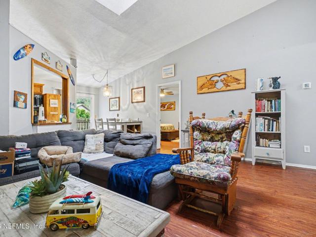 1006 Assisi Ln, Jacksonville, FL 32233 | MLS #2135
