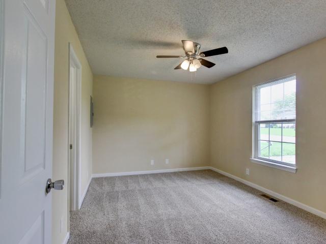 1006 Bush Ave