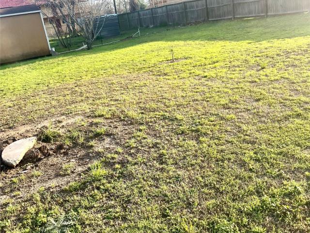 1006 Back St, Columbus, TX 78934 | MLS #23043