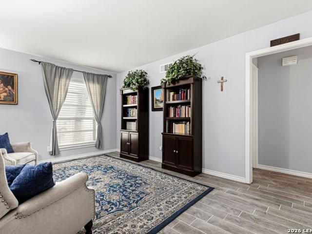 1006 Cerro Alto Dr