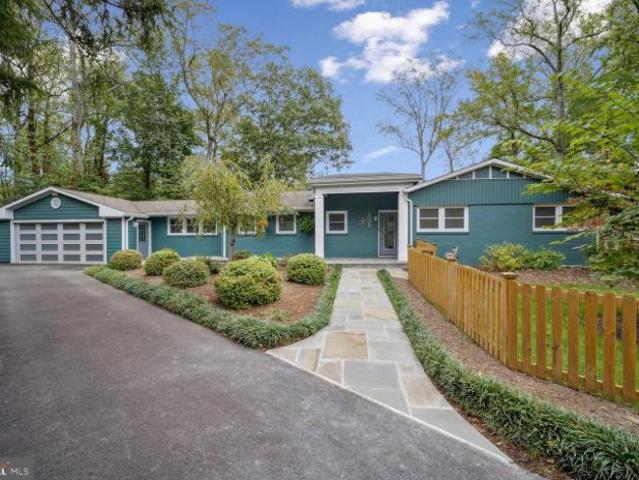 1006 Dulaney Ln, Annapolis, MD 21403