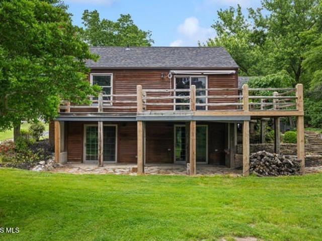 1006 E River Dr, Defiance, OH 43512