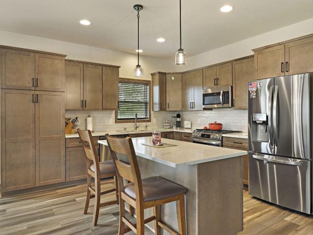 1006 Fairway Dr