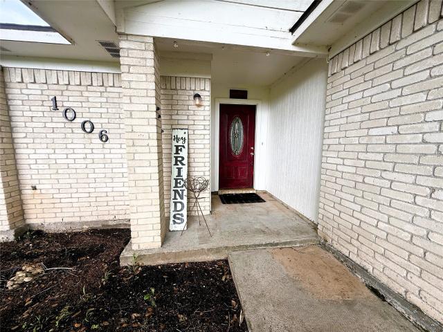 1006 Fairlane Drive