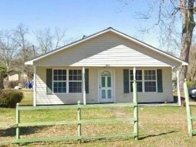 1006 Fletcher St, Thomasville, GA 31792