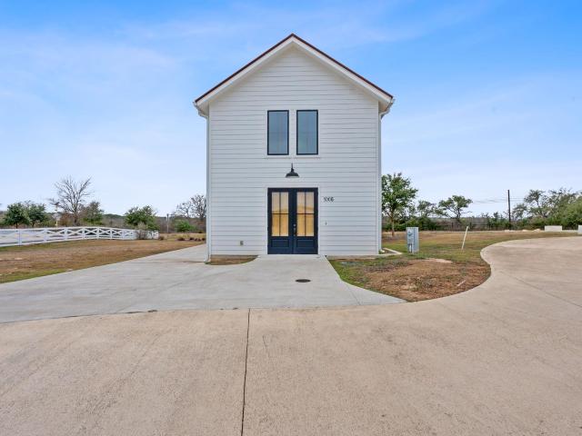 1006 Frost Ave