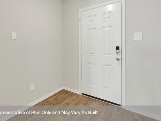 1006 Gladys Run