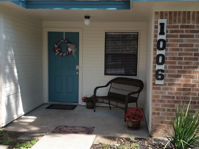 1006 Hardwood Ln, College Station, TX 77840 | MLS #25007 | Compass