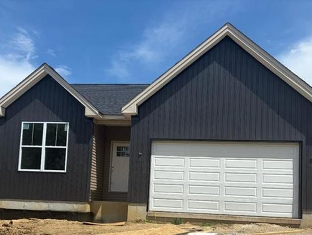 1006 Harrogate Ct, Forest Park, OH 45240