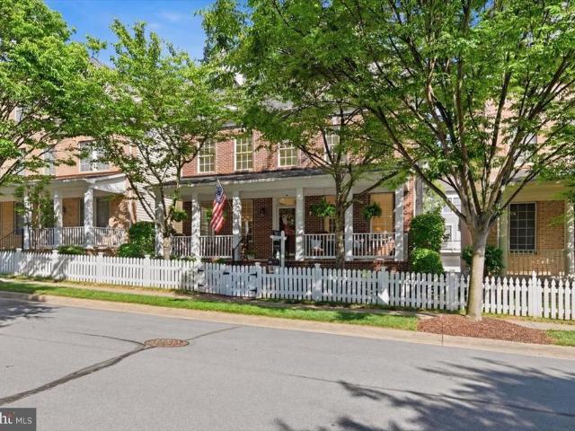 1006 Heritage Fields Avenue