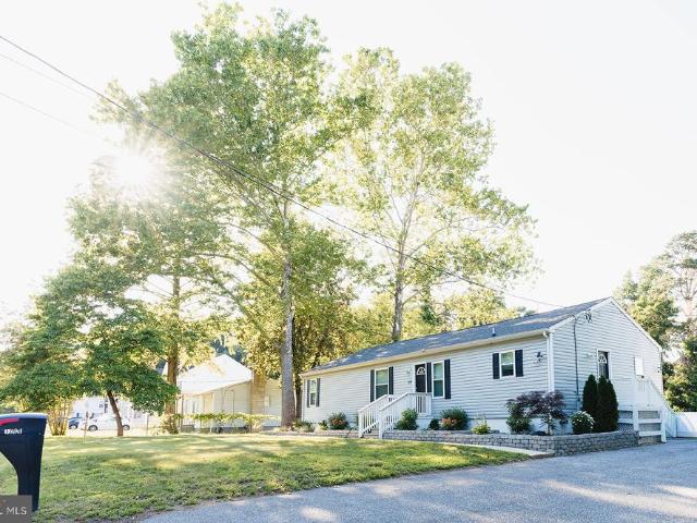1006 Hickory Drive