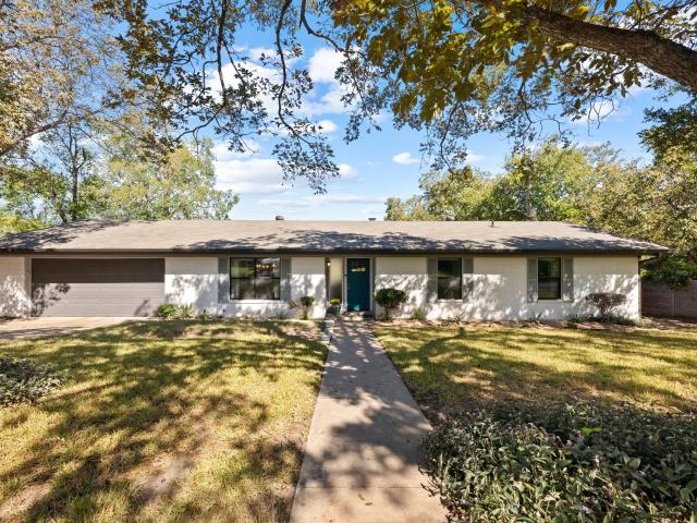 1006 Hollybluff St, Austin, TX 78753 | MLS #7633 | Compass