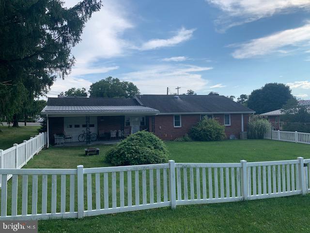 1006 Lincoln Way East