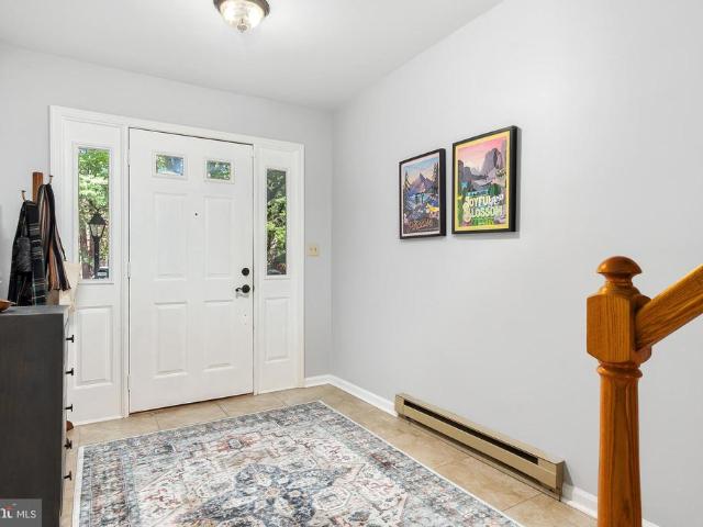 1006 Lindsay Lane