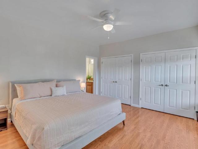 1006 Long St