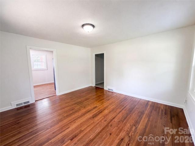 1006 Peachtree Road