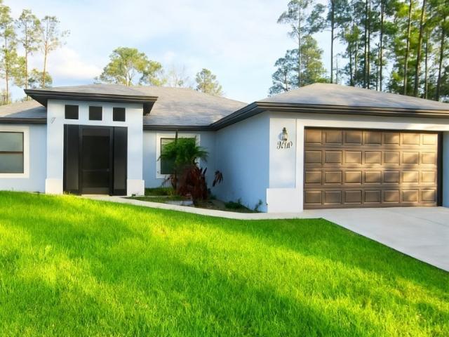 1006 Prospect Ave, Lehigh Acres, FL 33972 | MLS #2025024