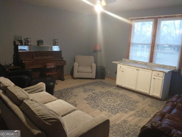 1006 Ridge Road